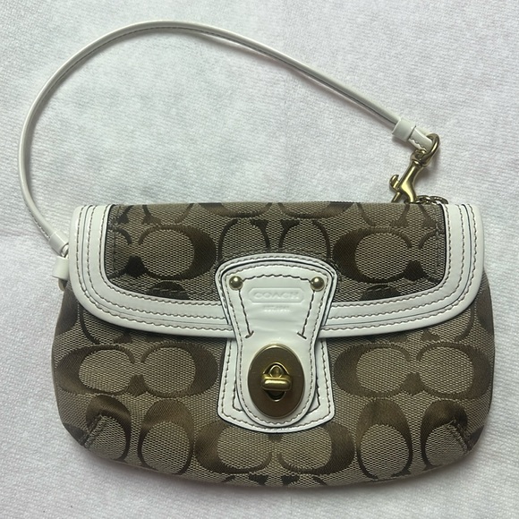 Coach | Bags | Coach Gigi Legacy Pouch With Signature And White Leather ...